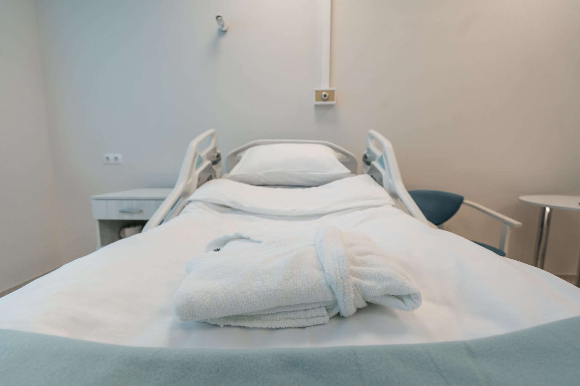Efficient Linen Solutions for High-Traffic Medical Facilities